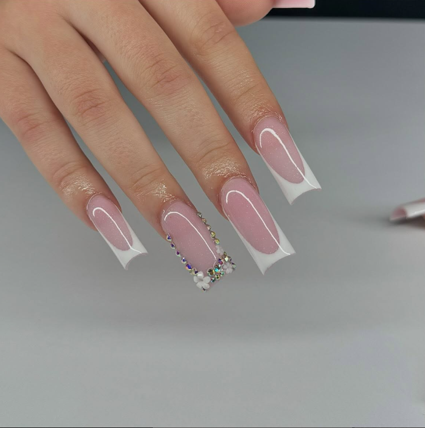 20+ Nail Designs with Rhinestones - Fashion and Curls